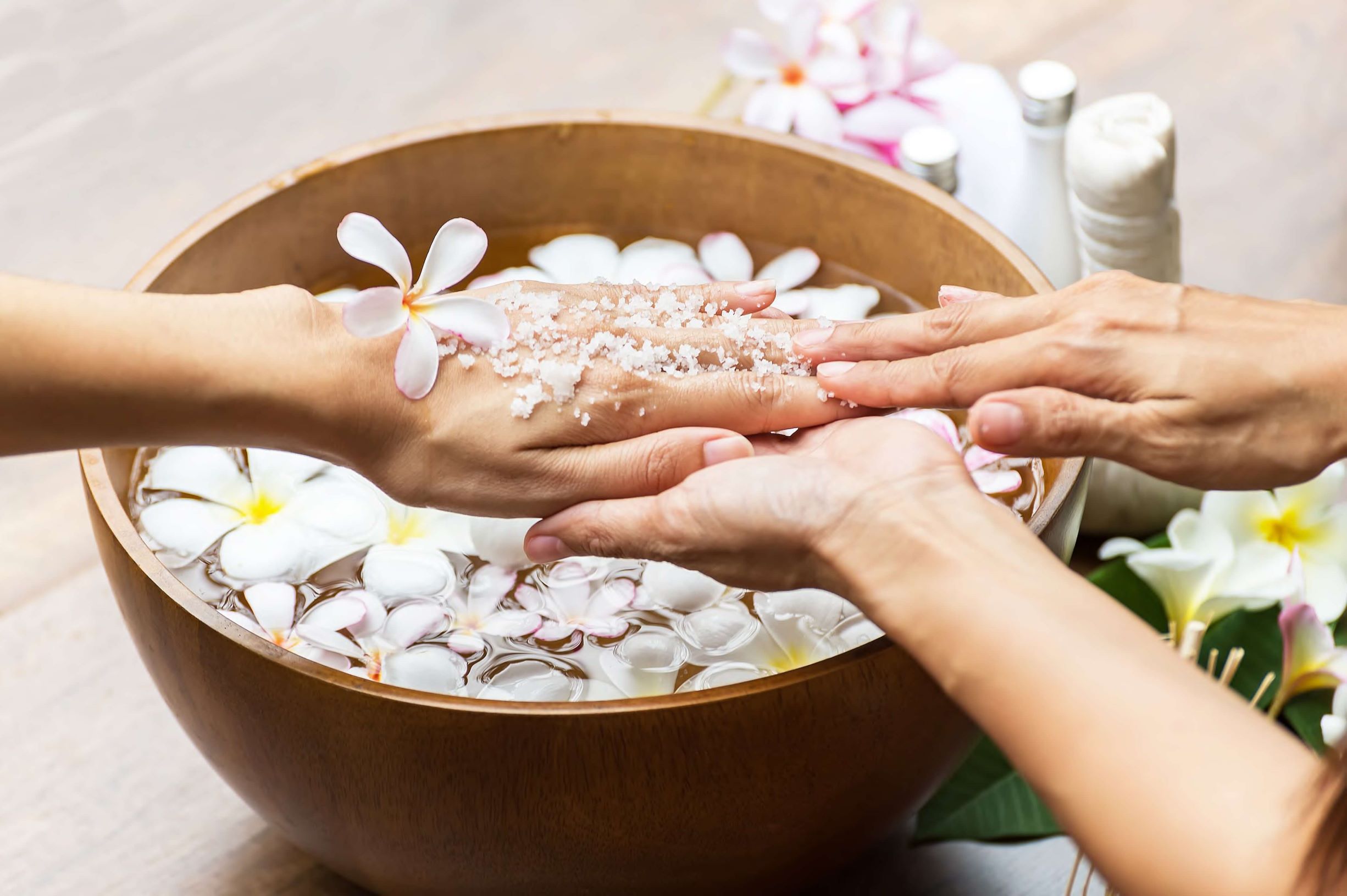 Book DIORA LUXE - Luxury Spa (Asoke) with best deals up to 9% at ThaiHand